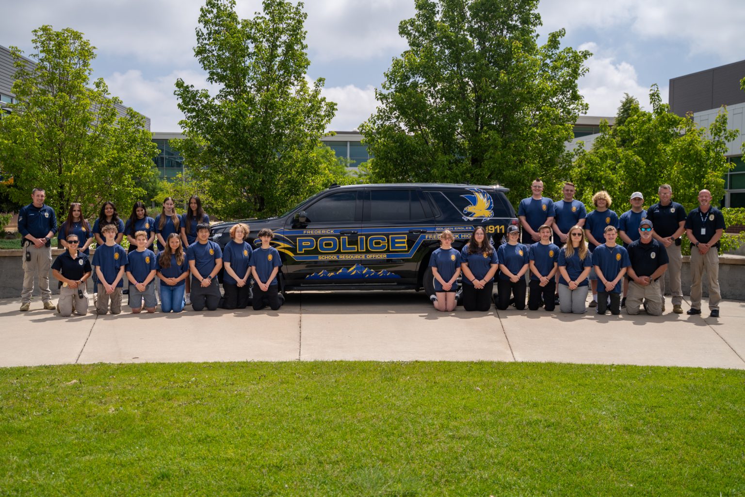 Frederick High Students Connect with School Resource Officers Through ...